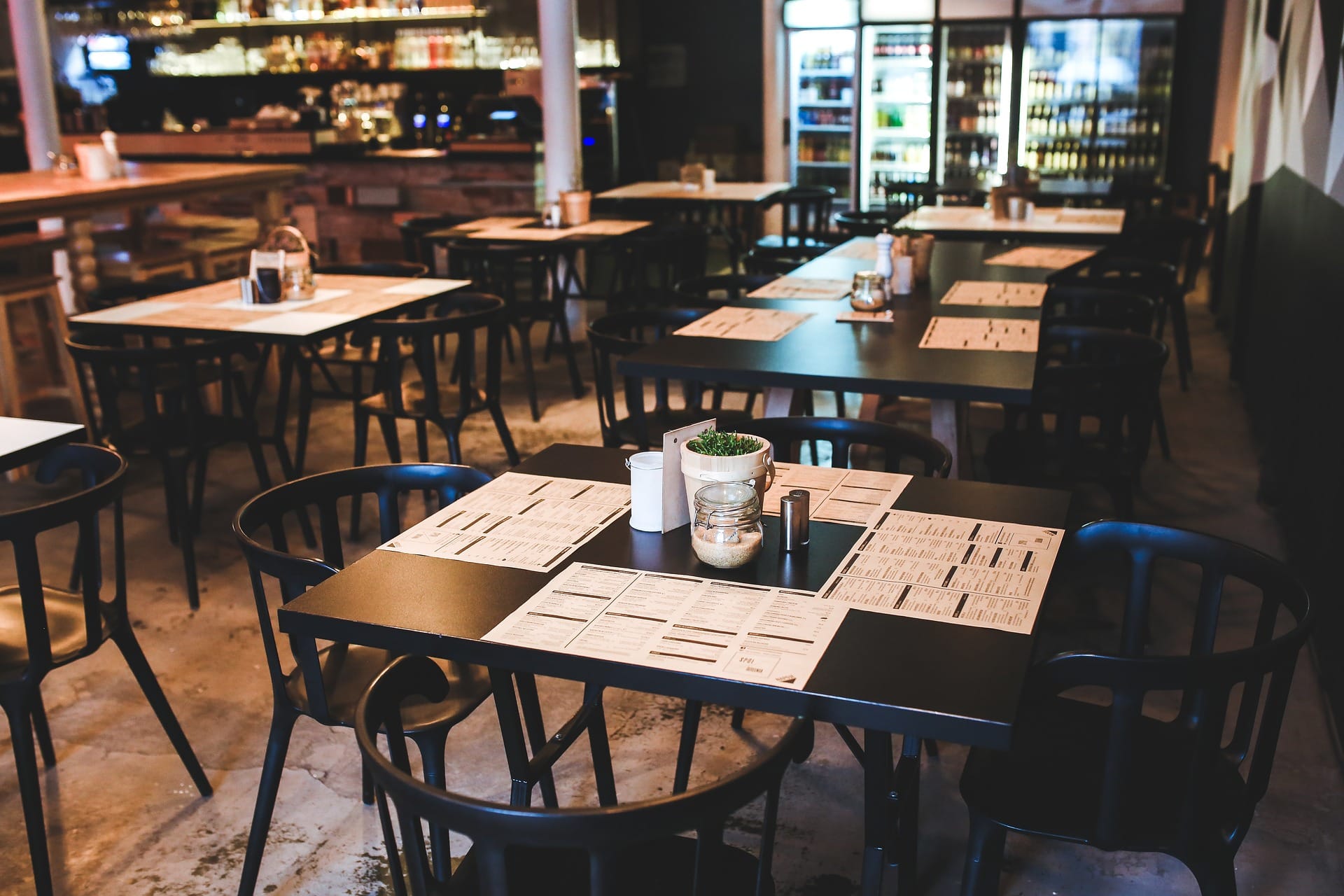 Top 5 Ways Restaurants Can Use Digital Signage - Signital